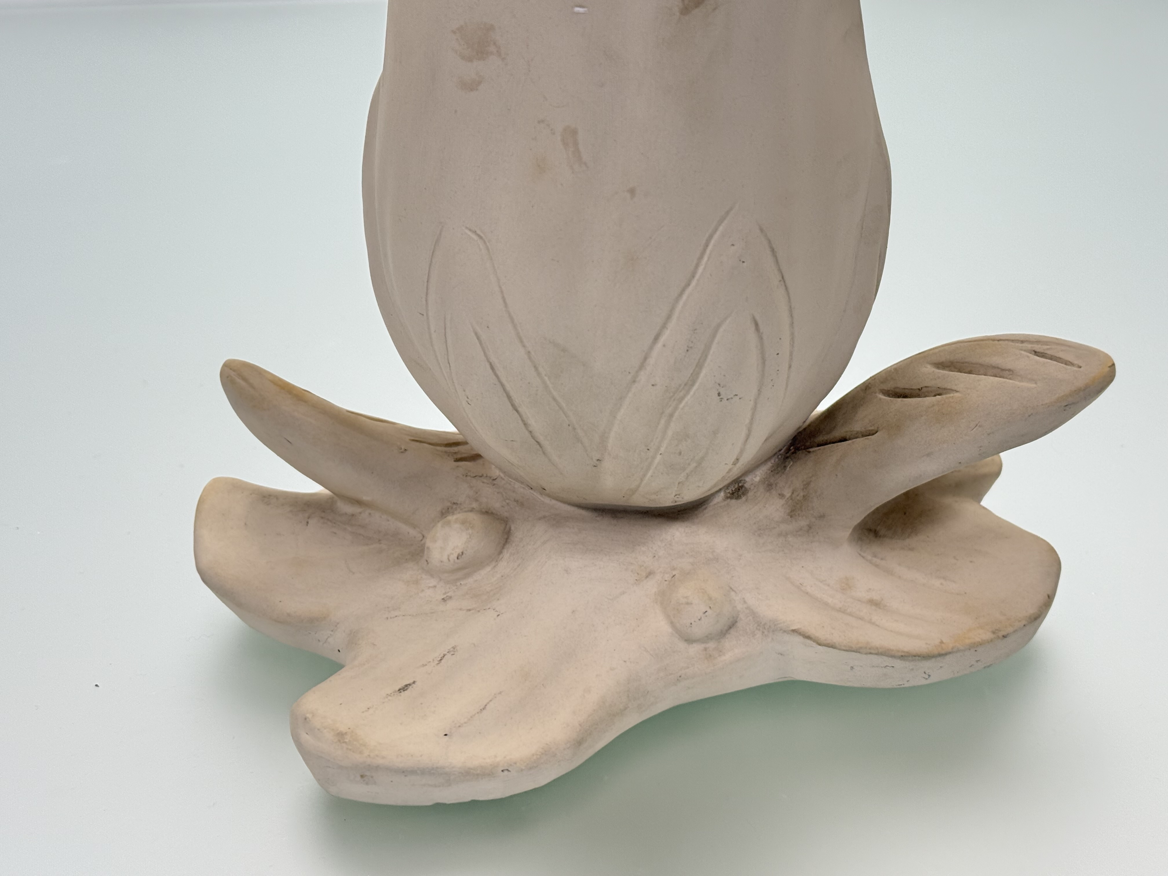 Constance Spry | Datura Flower vase (1930s) | MutualArt