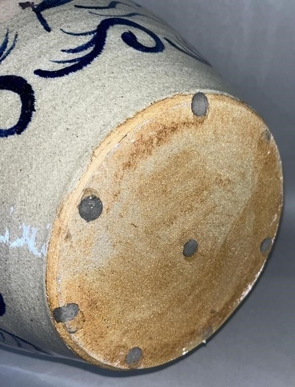 Michael Bayne | Ovoid jug | MutualArt