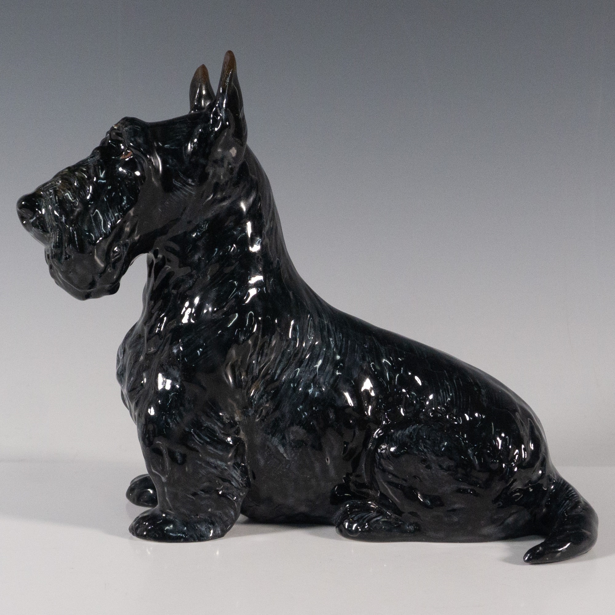 Frederick Thomas Daws | Rare Royal Doulton Large Figurine, Scottish ...
