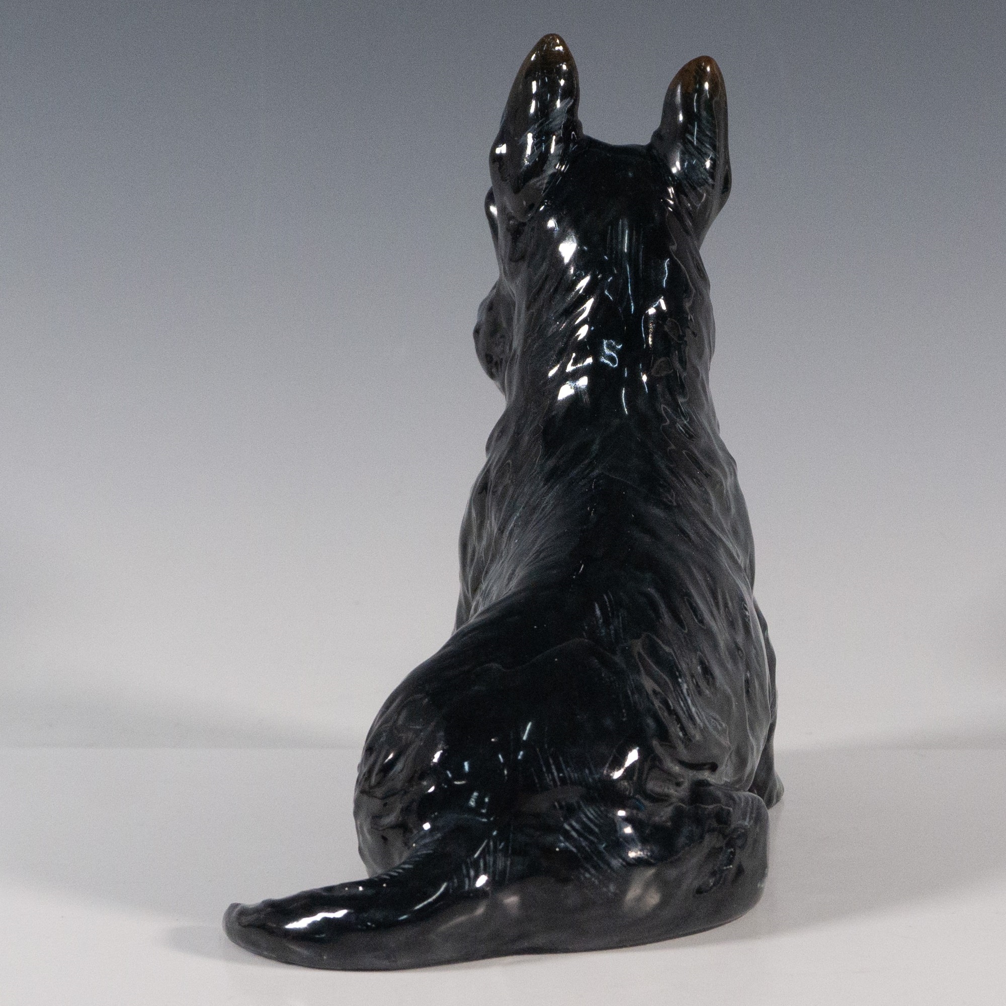 Frederick Thomas Daws | Rare Royal Doulton Large Figurine, Scottish ...