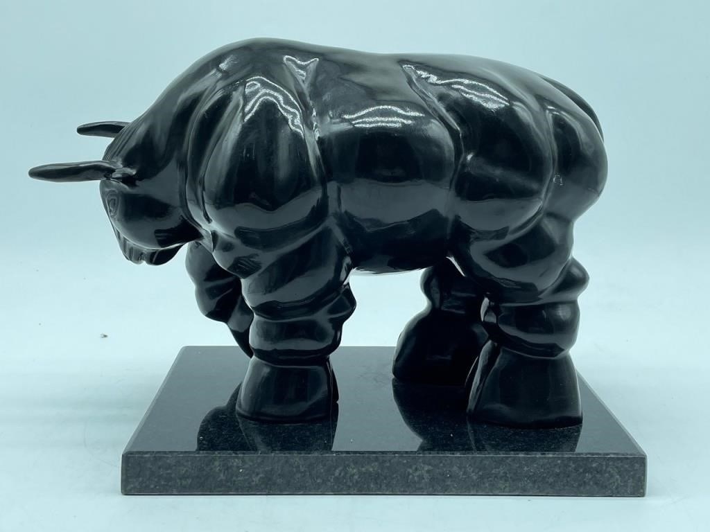 Fernando Botero | BRONZE BULL SCULPTURE (1992) | MutualArt