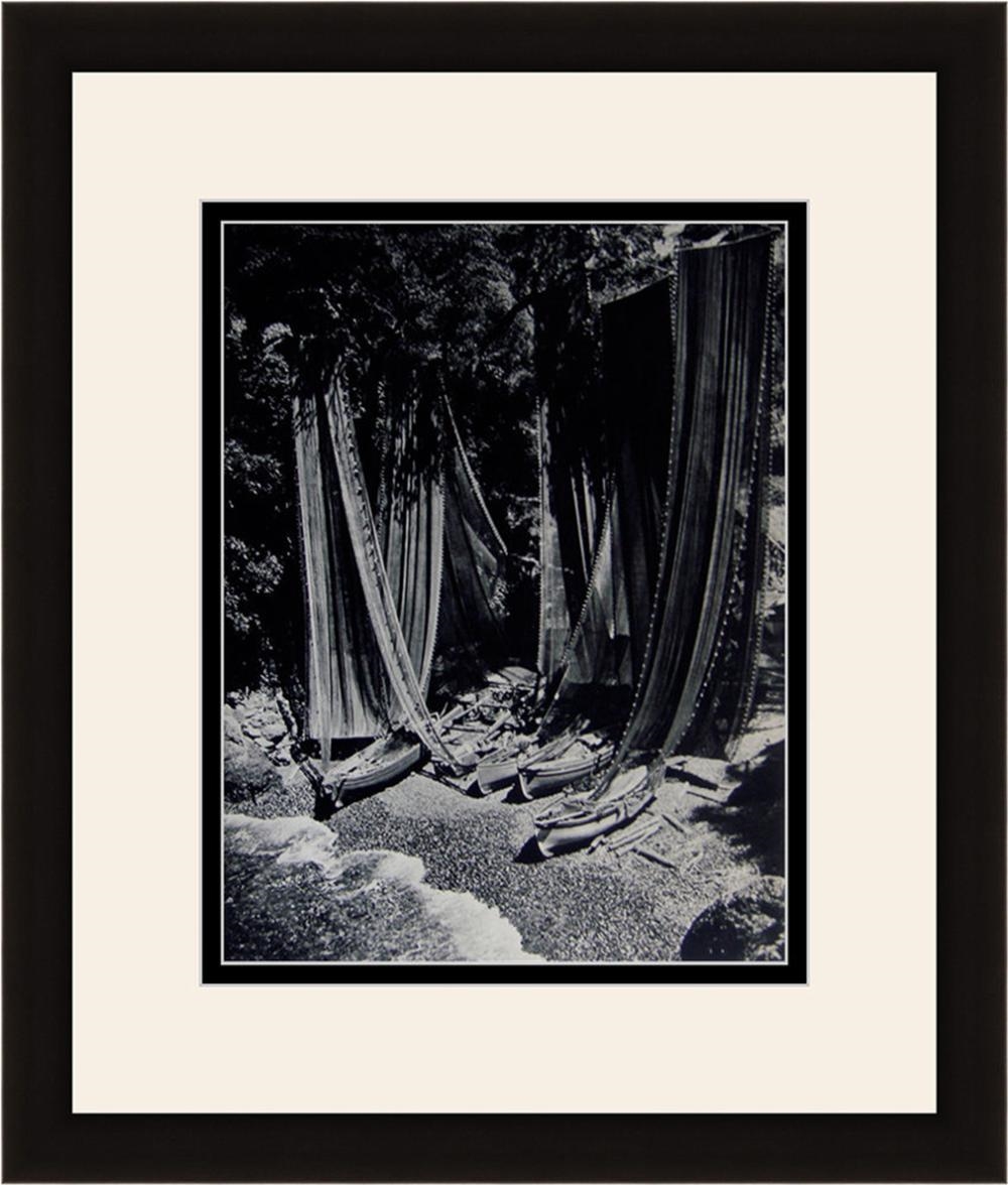 José Pérez Gil | Junks on Shore (1937 - 1940) | MutualArt