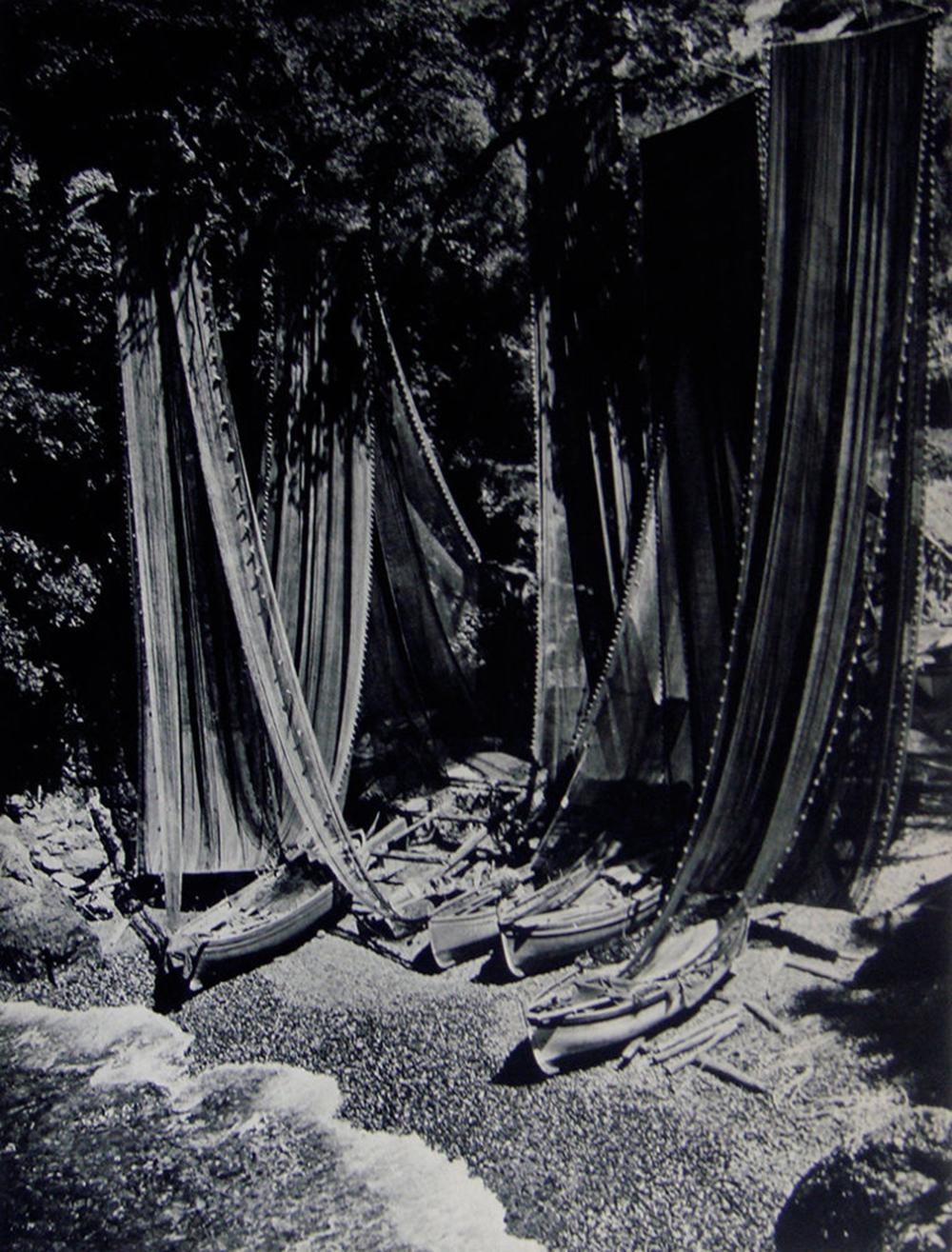 José Pérez Gil | Junks on Shore (1937 - 1940) | MutualArt