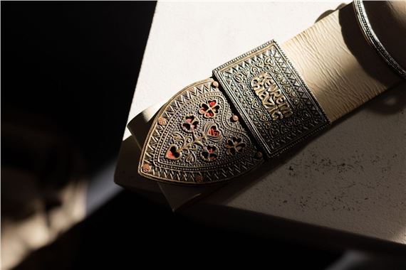 Pierre Toulhoat | KEVRENN CHLAZIG Leather and bronze gouriz (1950 ...