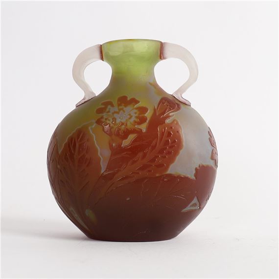 Emile Gallé | VASE GOURDE PRIMEVÈRES | MutualArt