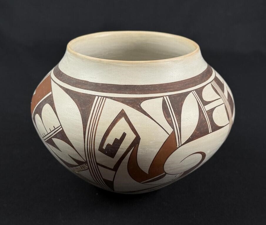 Loretta Navasie | Frog Woman Hopi Pottery Jar | MutualArt