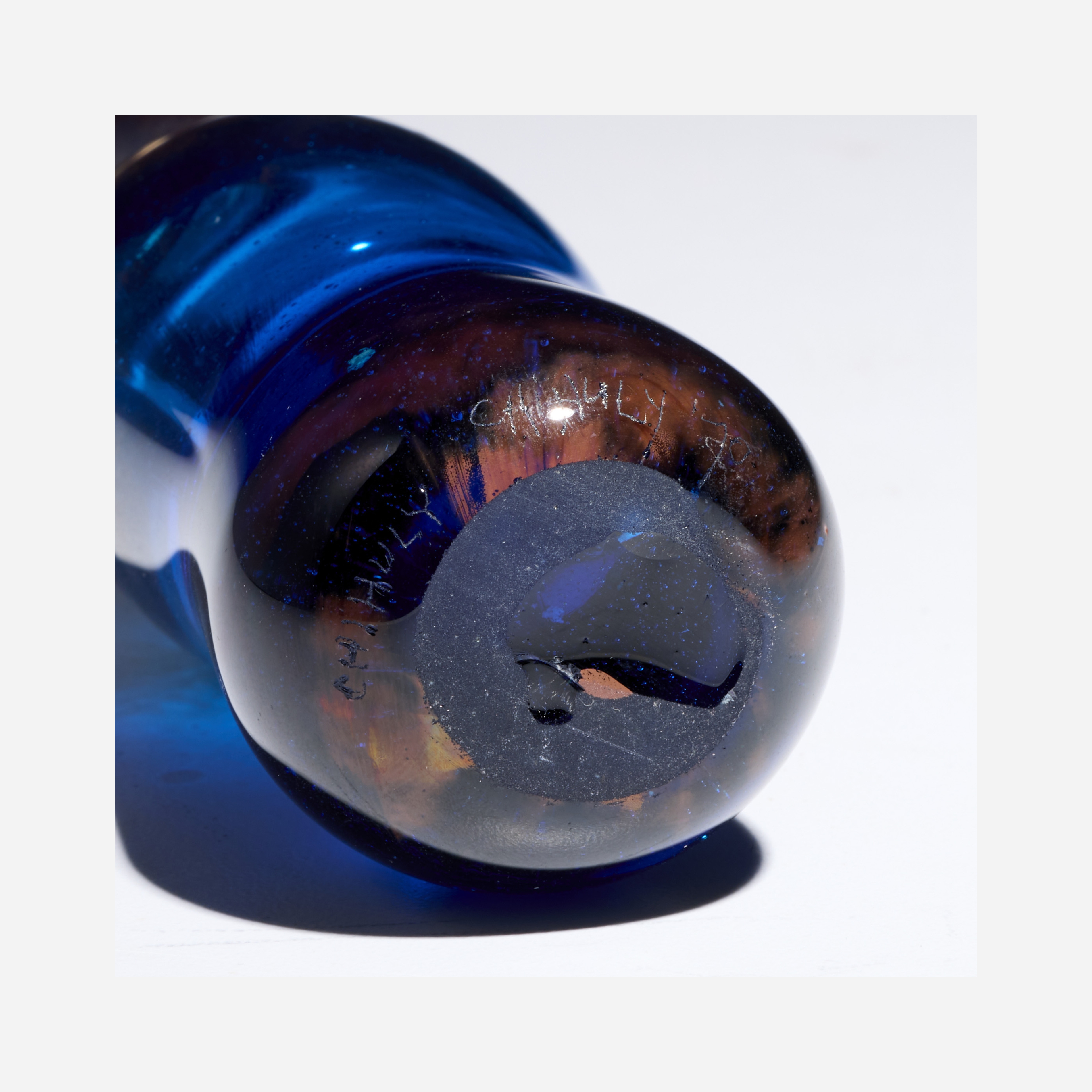 Dale Chihuly | Bud vase (1970) | MutualArt