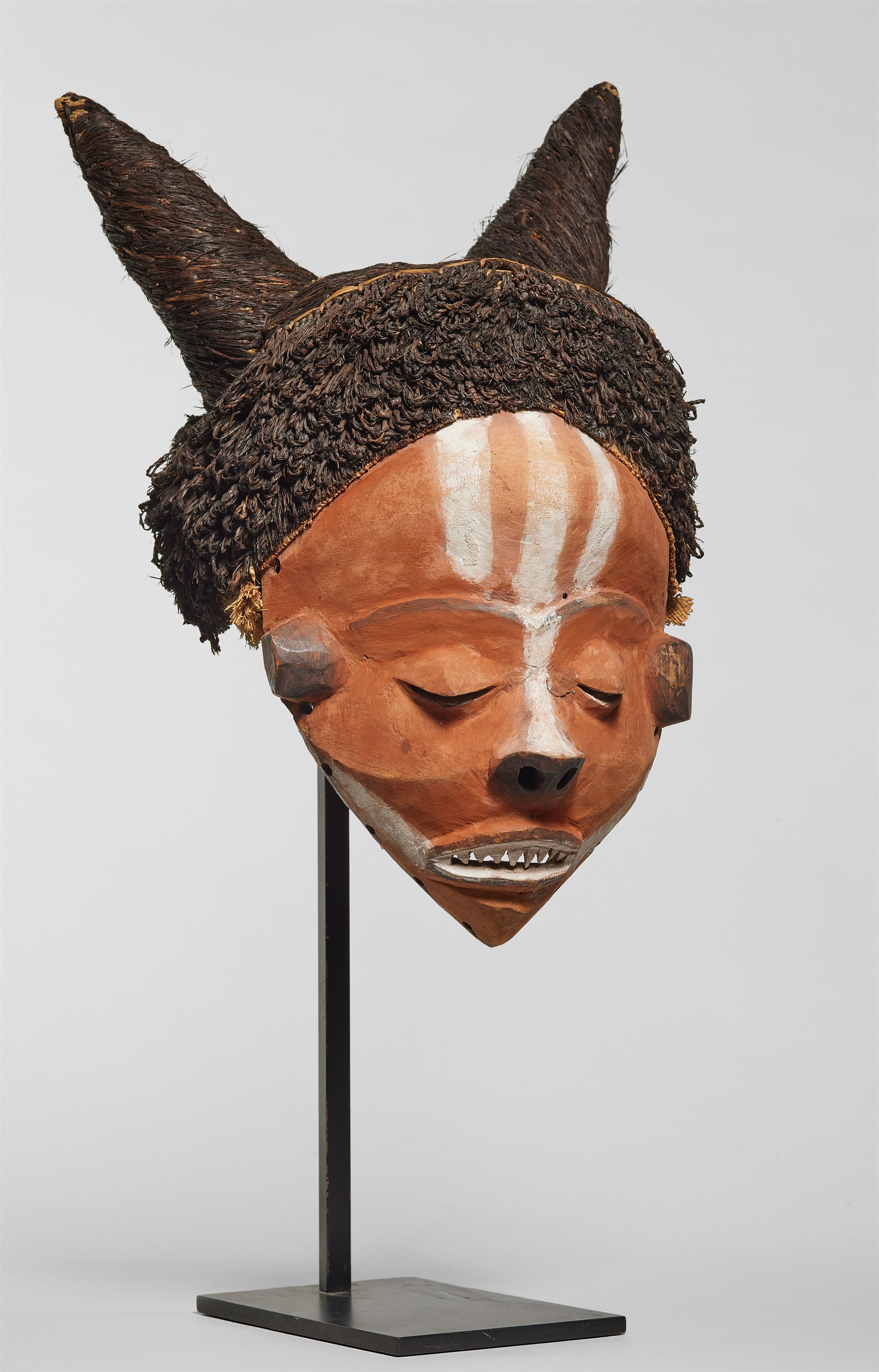 Congolese School | An exceptional Pende Nganga mask | MutualArt