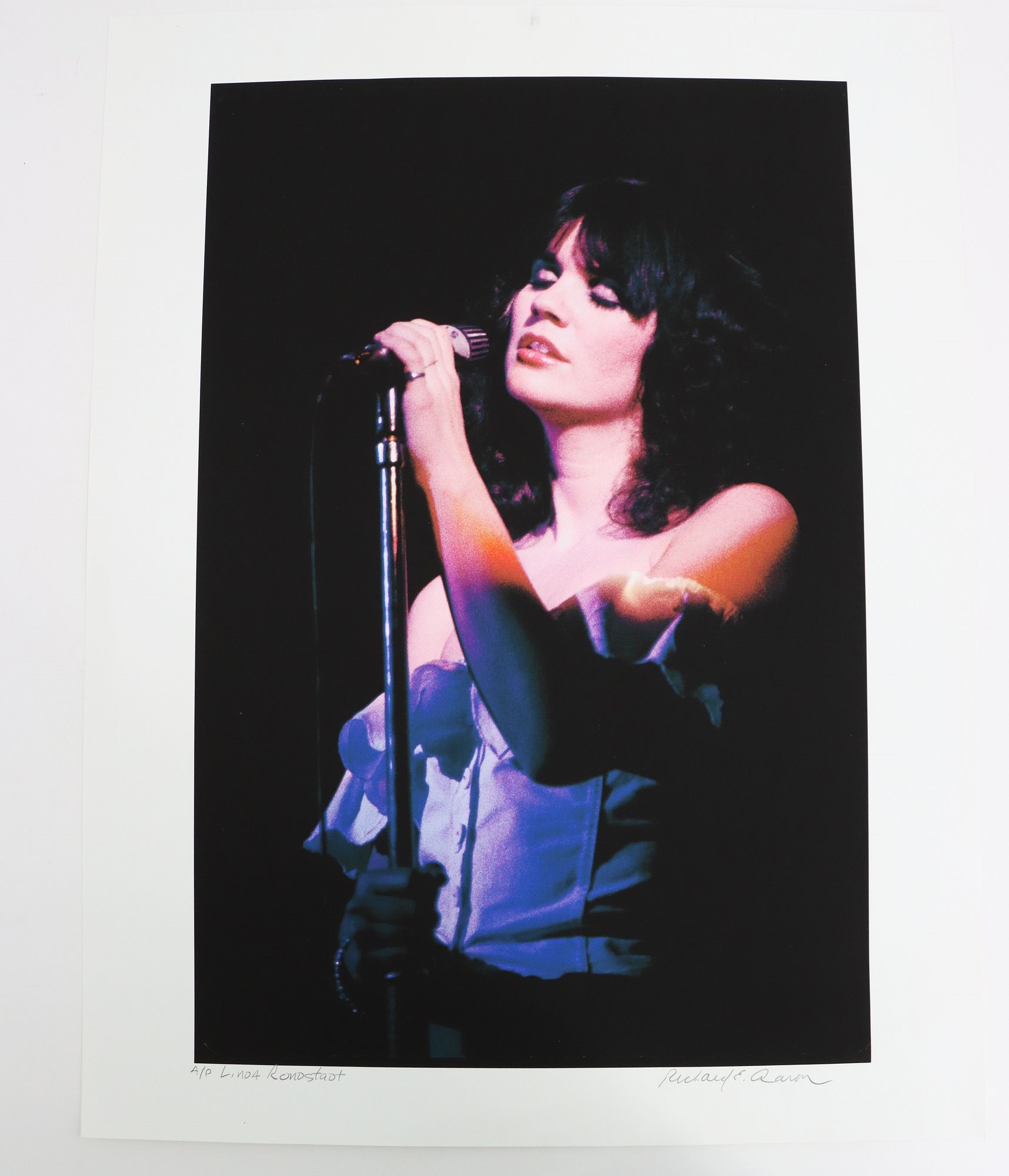 Richard E. Aaron | Linda Rondstadt (Circa 1980) | MutualArt