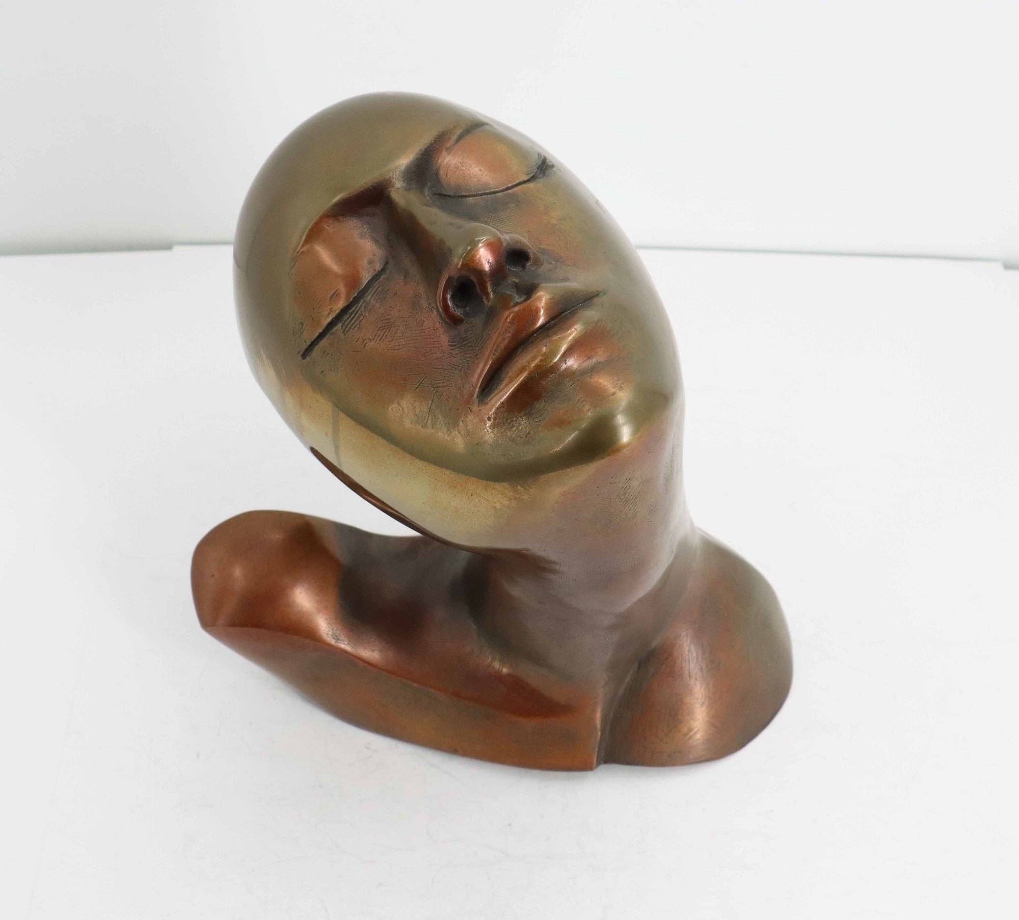 Mark Pilato | The Thinker Bust | MutualArt