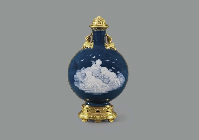 Arthur Morgan | Pate-sur-pate bottle | MutualArt