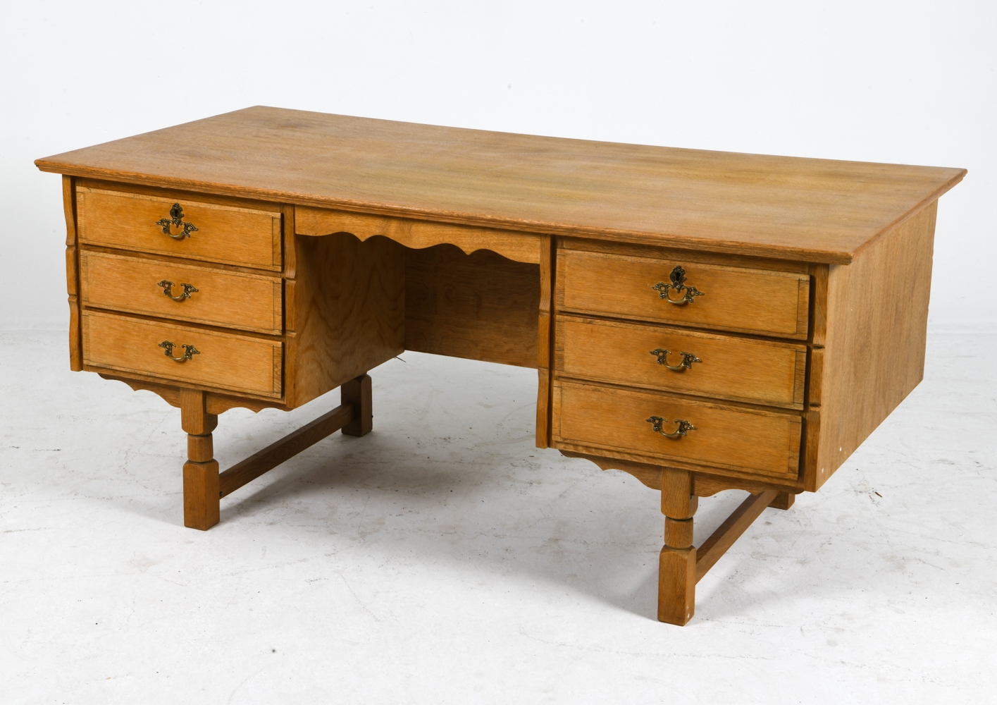 Henning Kjaernulf | ATTR. HENNING KJAERNULF DANISH OAK DESK C. 1970S ...