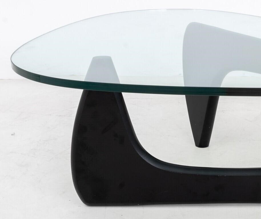 Isamu Noguchi | Amorphic Coffee Table | MutualArt