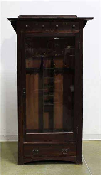 Charles Limbert | YEAGER GUN CABINET (1900 - 1910) | MutualArt