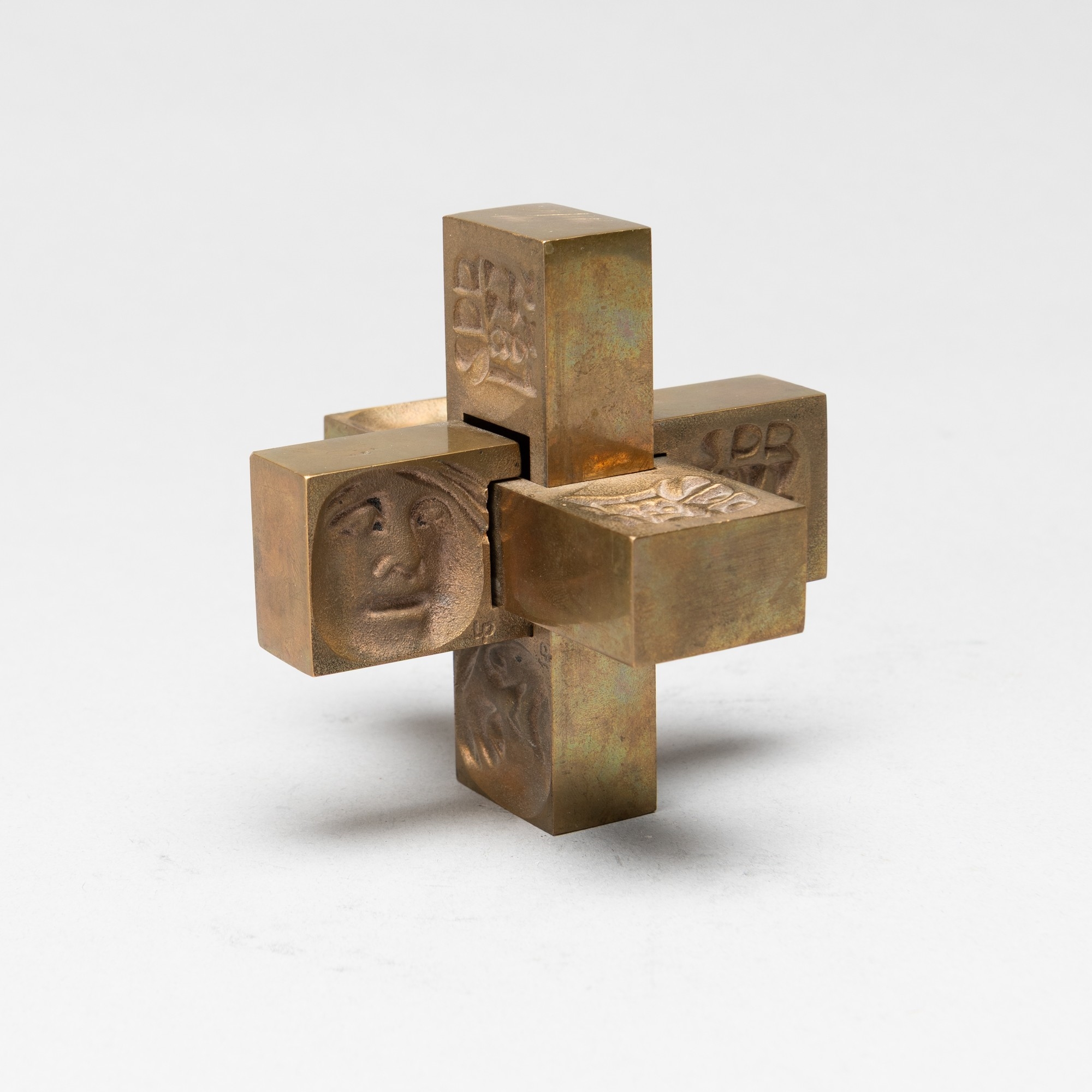 Laila Pullinen | There faces of suffering FRK | MutualArt