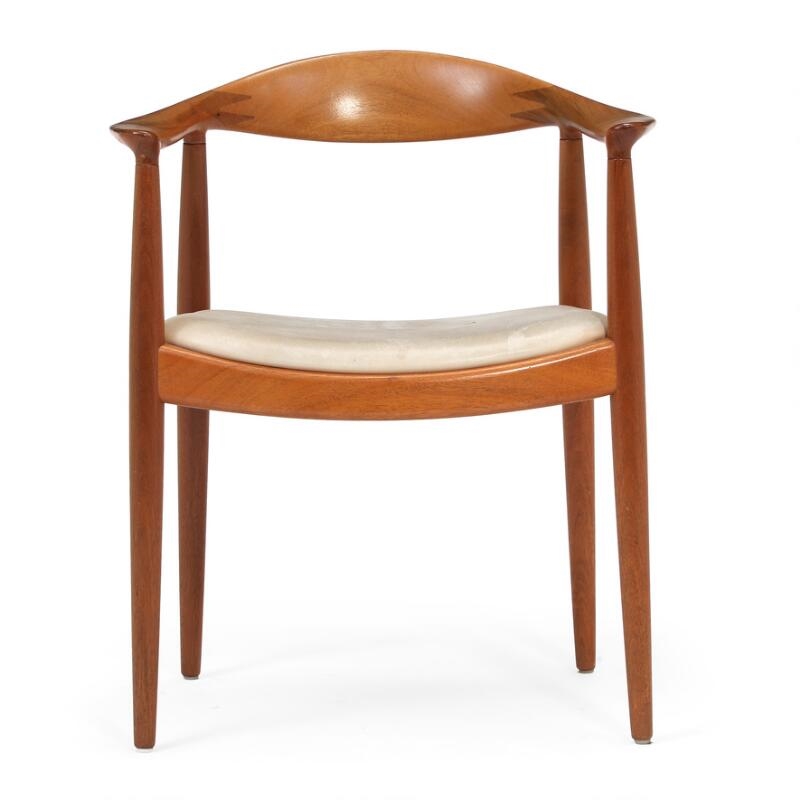 Hans J. Wegner | The Chair (1949) | MutualArt
