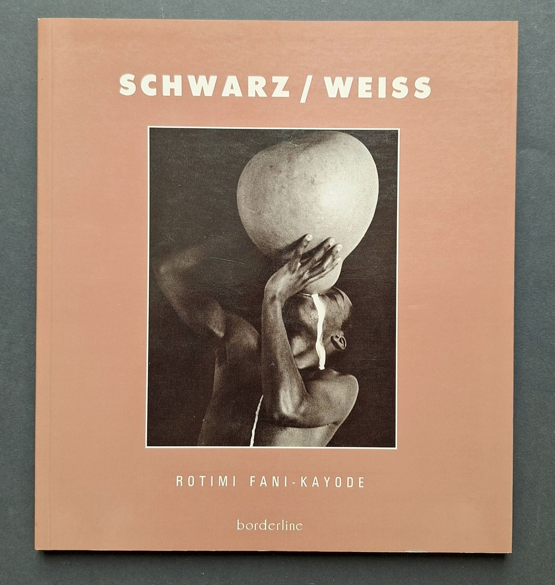Rotimi Fani-Kayode | Schwarz/Weiss (1988) | MutualArt