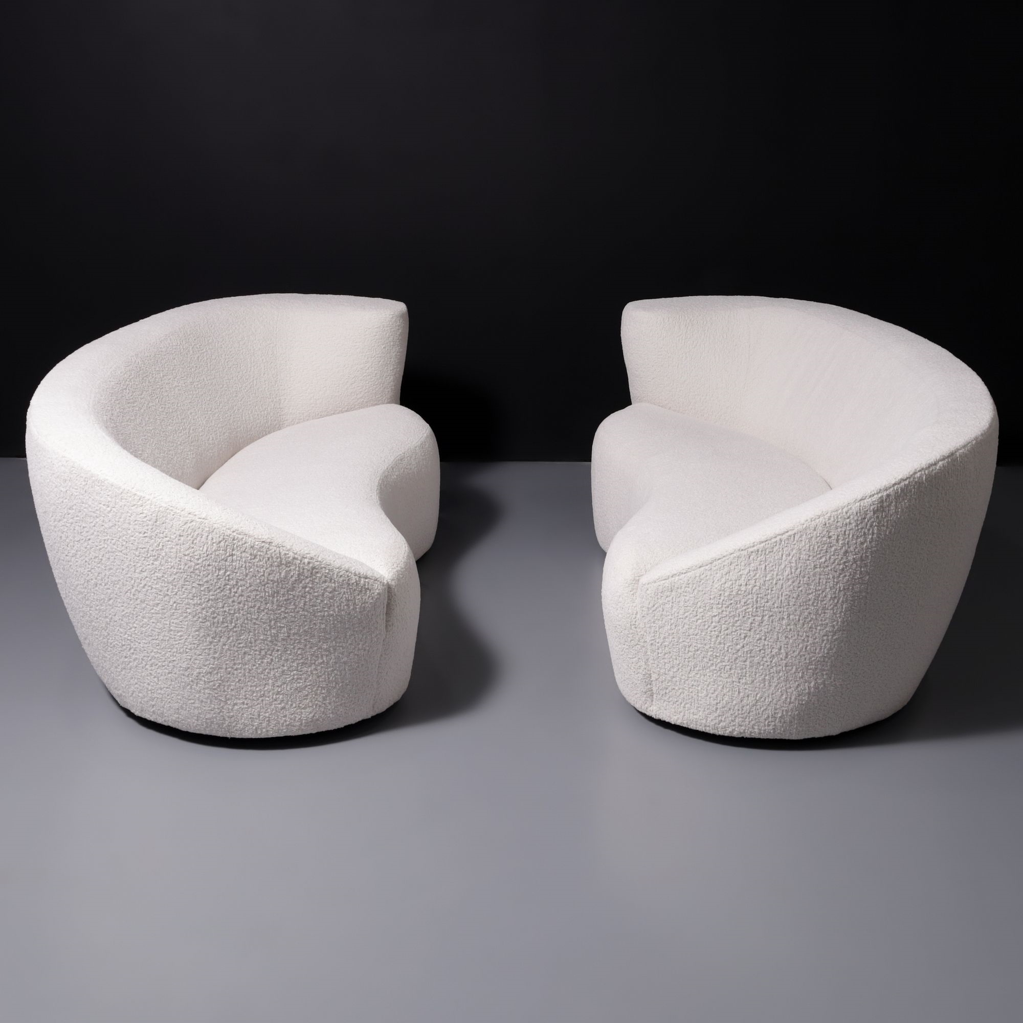 Vladimir Kagan | NAUTILUS Sofa | MutualArt