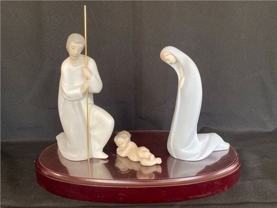 Lladró S.A | Nativity Set - Saint Joseph, matte finish, Item #4533 ...