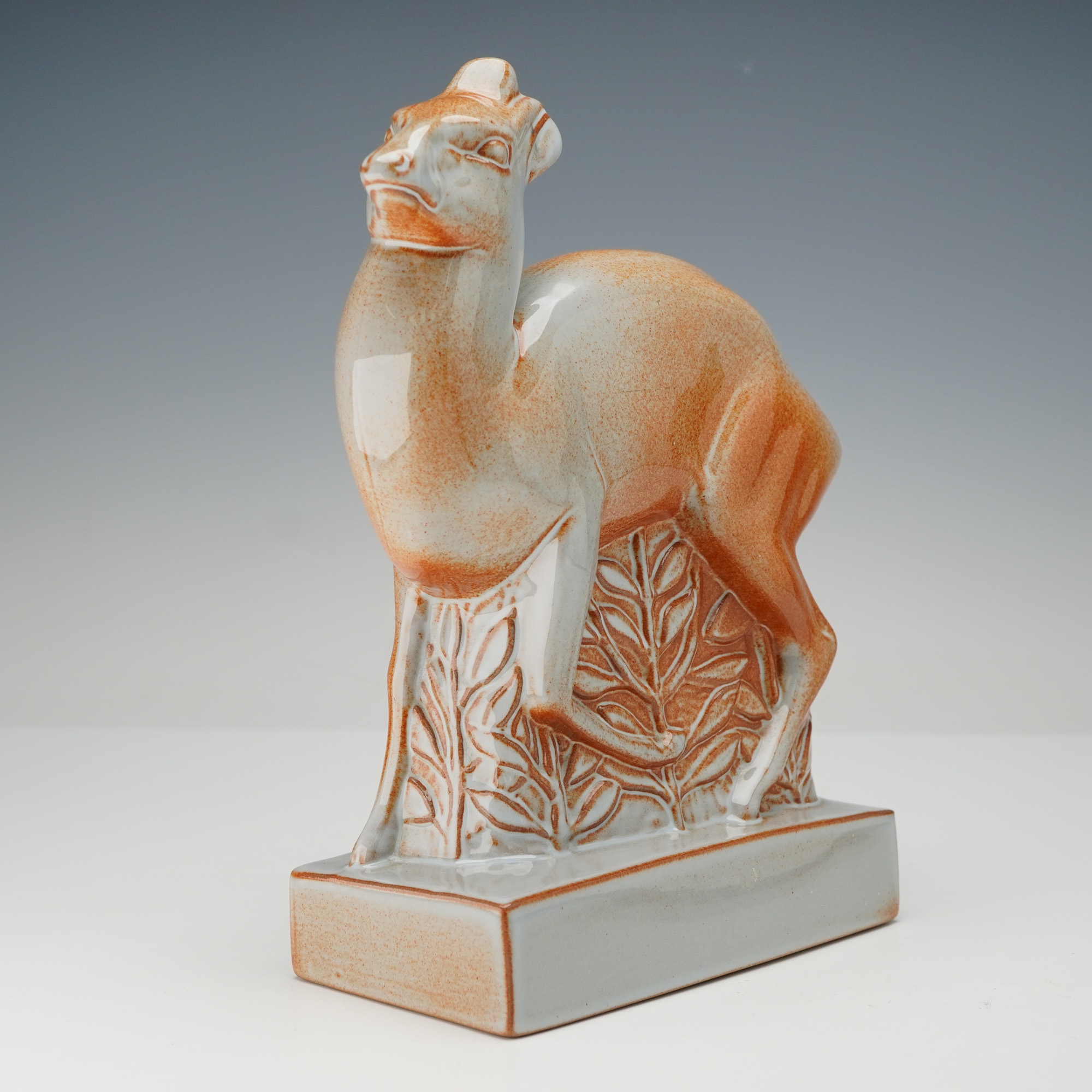 John Rattenbury Skeaping | Wedgwood by John Skeaping Brown and Gray ...