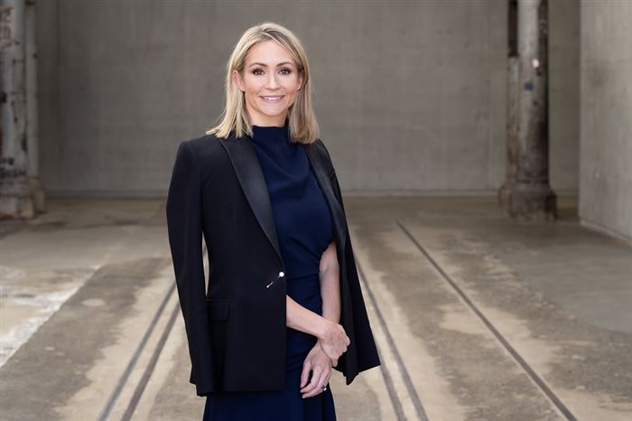 ‘A Source of Real Pride:’ All-Women Teams in the Australian Art Industry