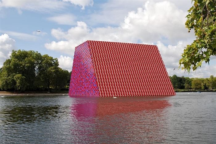 The Art World This Week: Christo Dies, Museums Criticized for Hollow ...