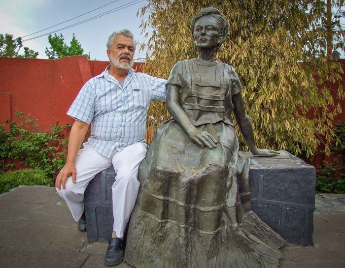 Gabriel Ponzanelli: Expression through the Conduit of Female Form