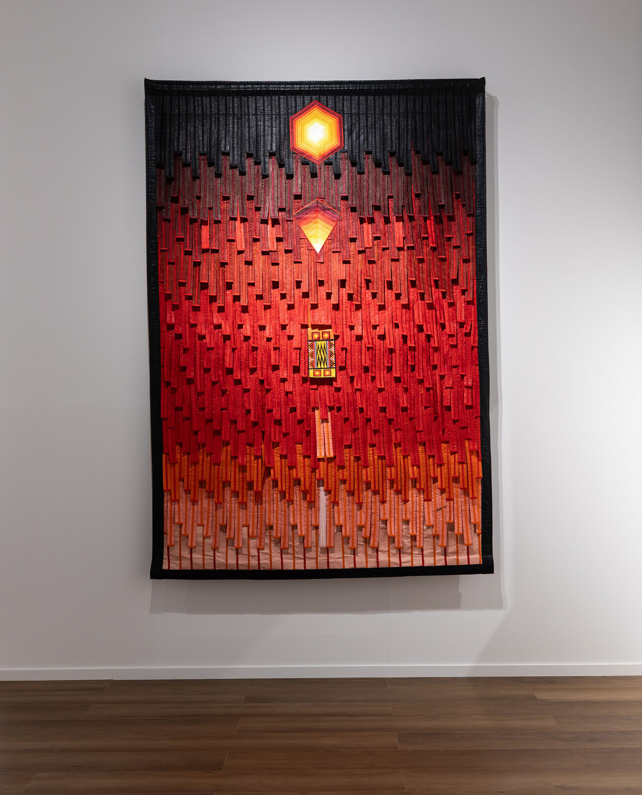 Abdoulaye Konaté | Source de lumière (hexagone)- motif d’Arabie sur ...