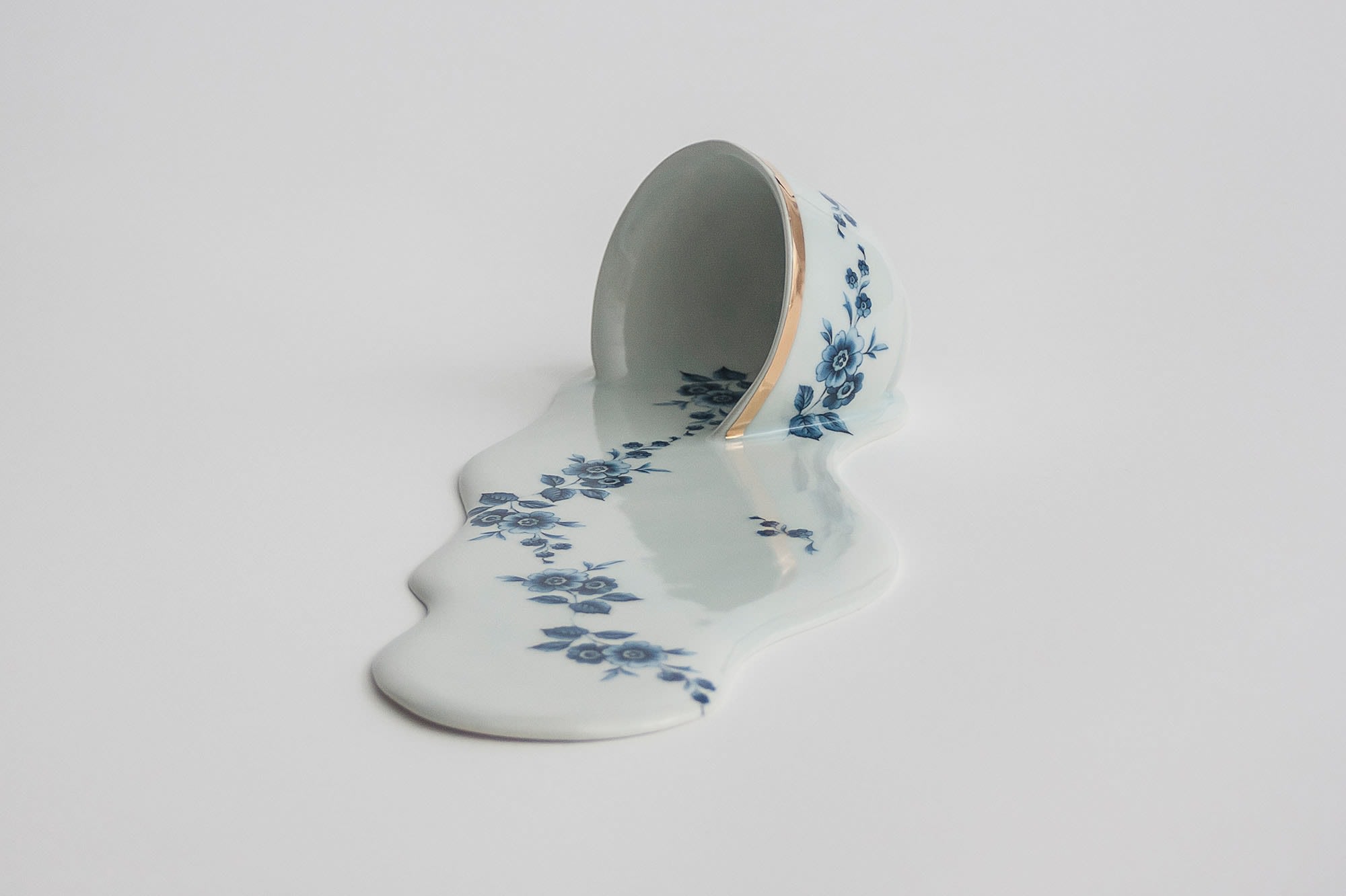 Livia Marín | Broken Things (c) (2023) | MutualArt
