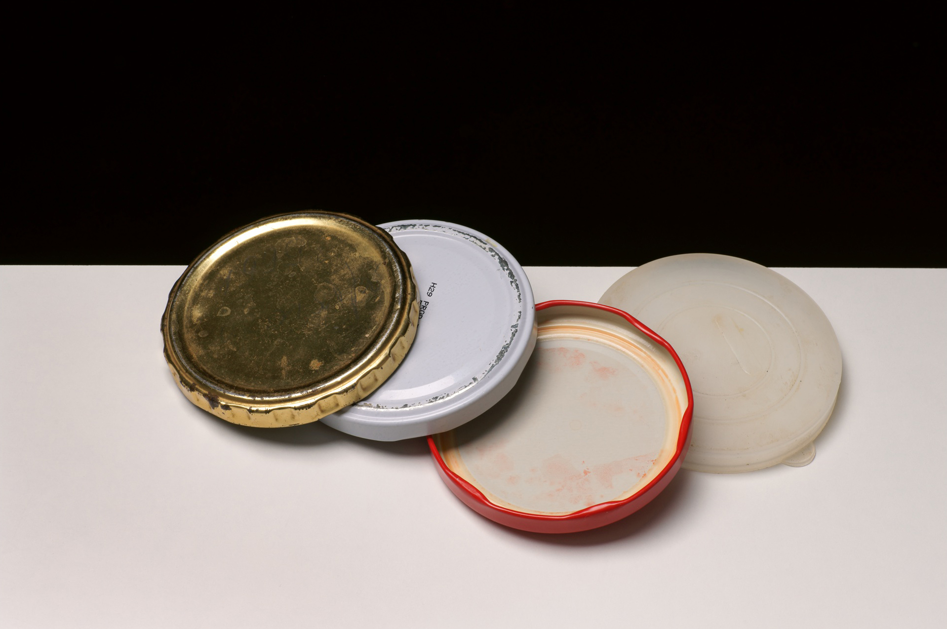 Vadim Gushchin | Covers, #3 (2012) | MutualArt